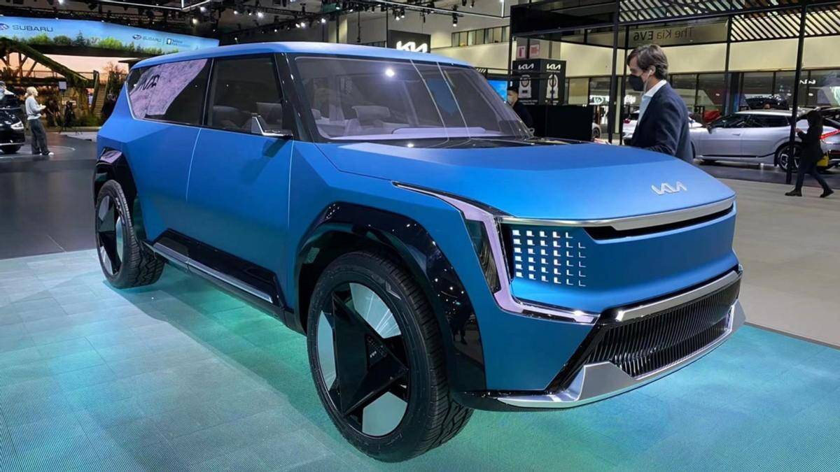 起亚EV9比蔚来更硬派，配旋转座椅和800V，韩系车又行了？_搜狐汽车_搜狐网