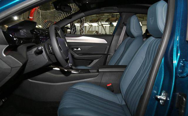 14.57万起，全系1.6T+8AT！法系B级“小卷王”？标致408X开启预售_搜狐汽车_搜狐网