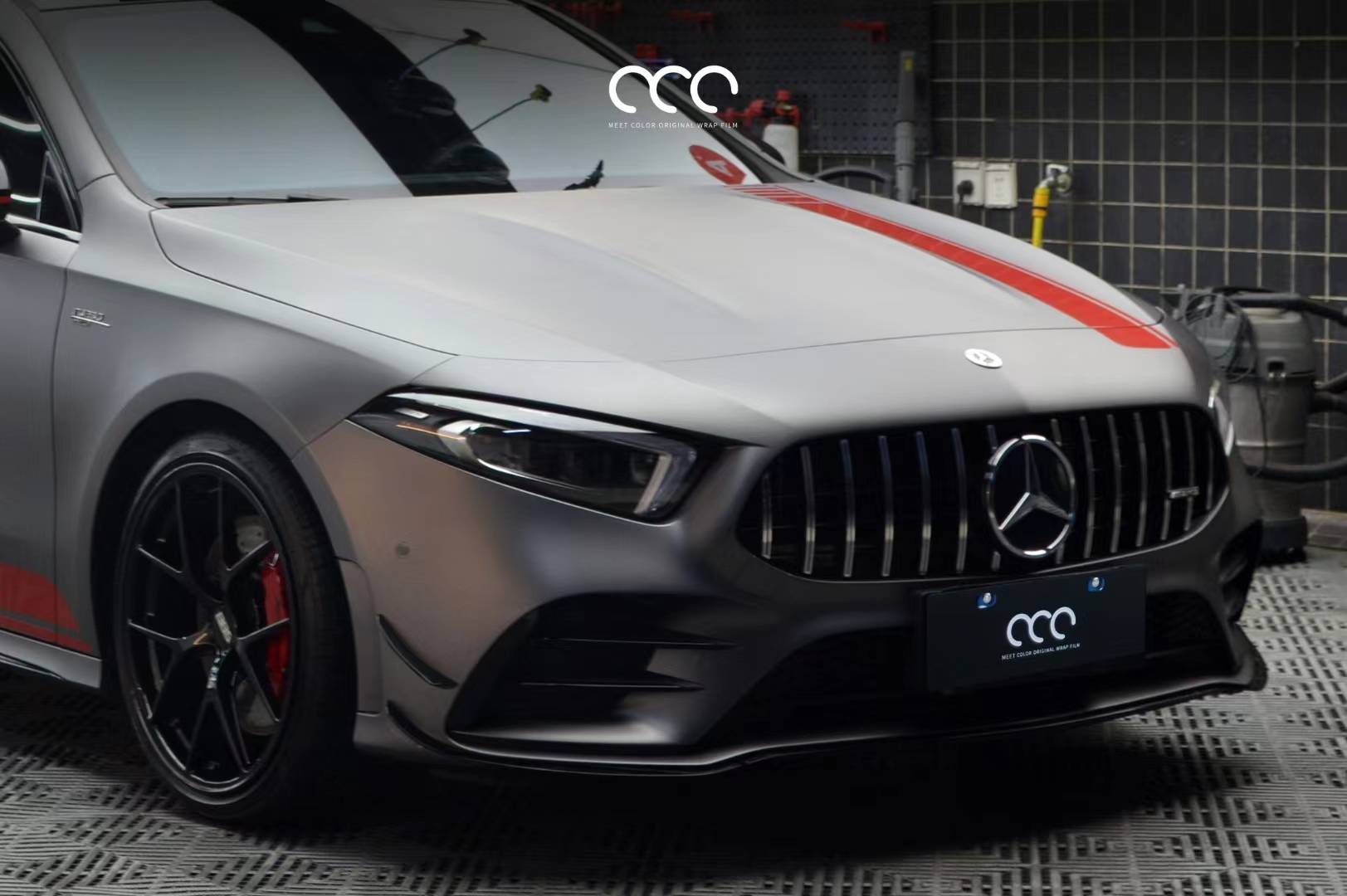 奔驰A35L漫彩改色膜山灰，巍巍如山 神秘深邃_搜狐汽车_搜狐网