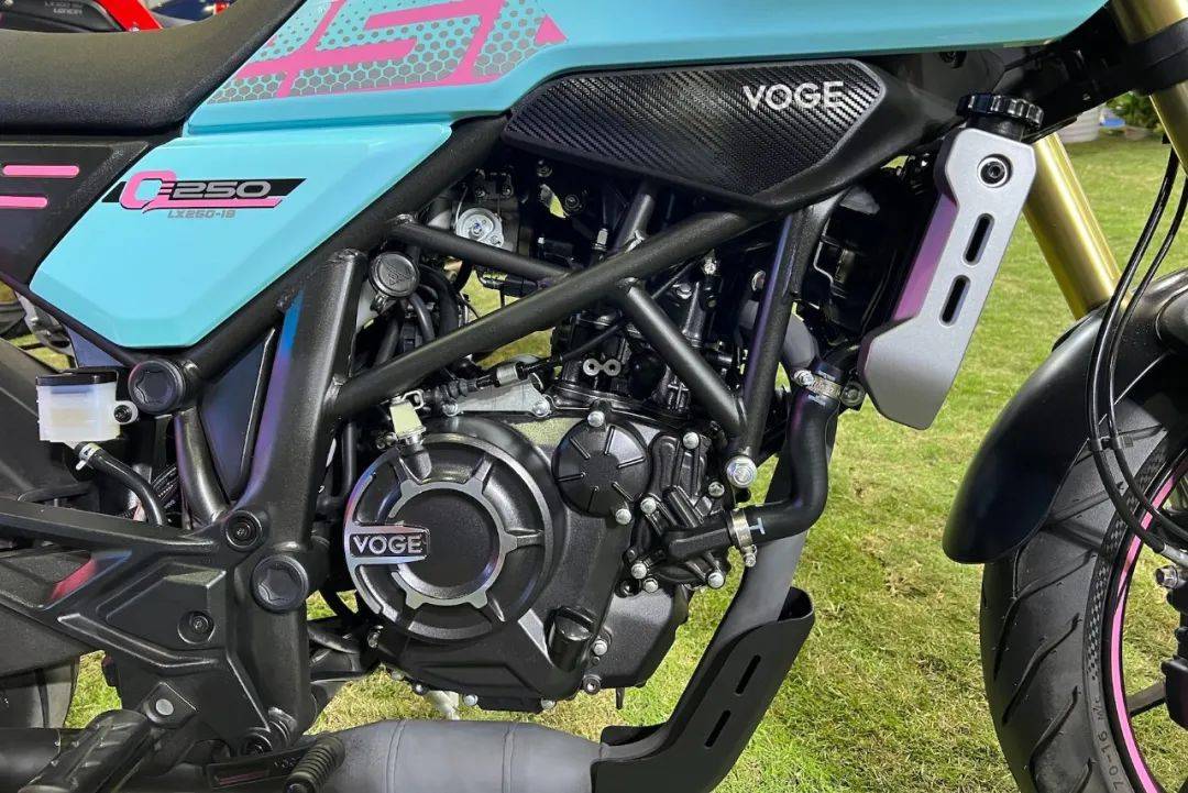 DS525X首发亮相，Q250、AC300咖啡上市：“VOGE大年”持续输出中_搜狐汽车_搜狐网