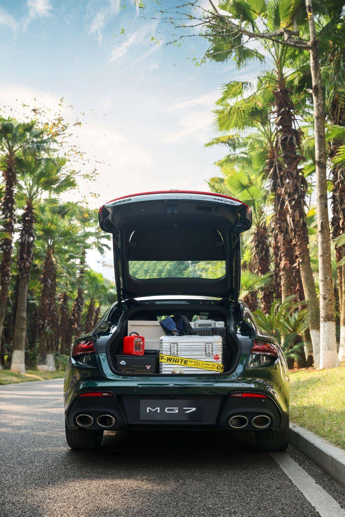 差生文具多？试试要做20万级卷王的MG7_搜狐汽车_搜狐网