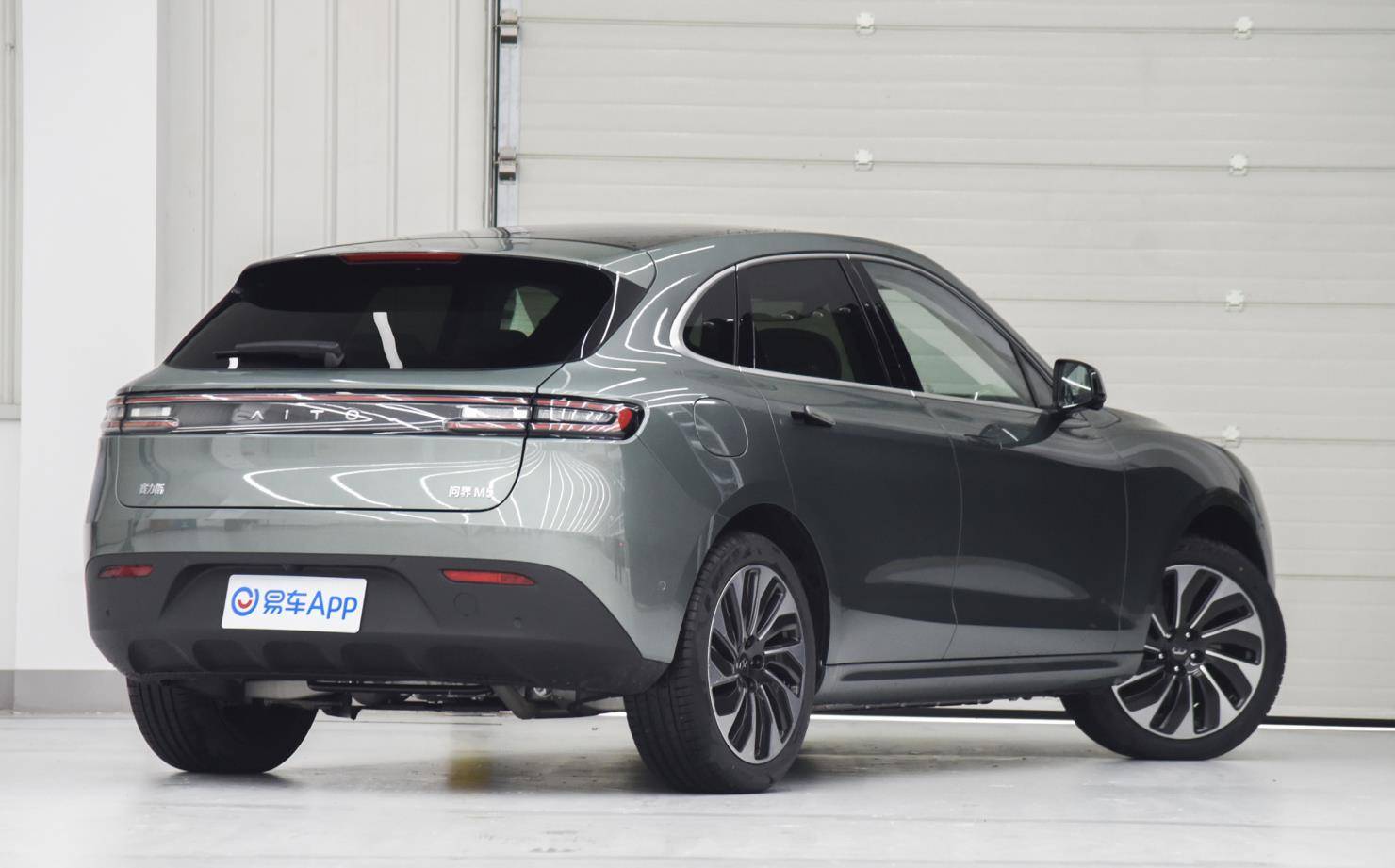 预算30万，家用混动车，长城魏牌摩卡dht-phev和问界M5哪款好？_搜狐汽车_搜狐网