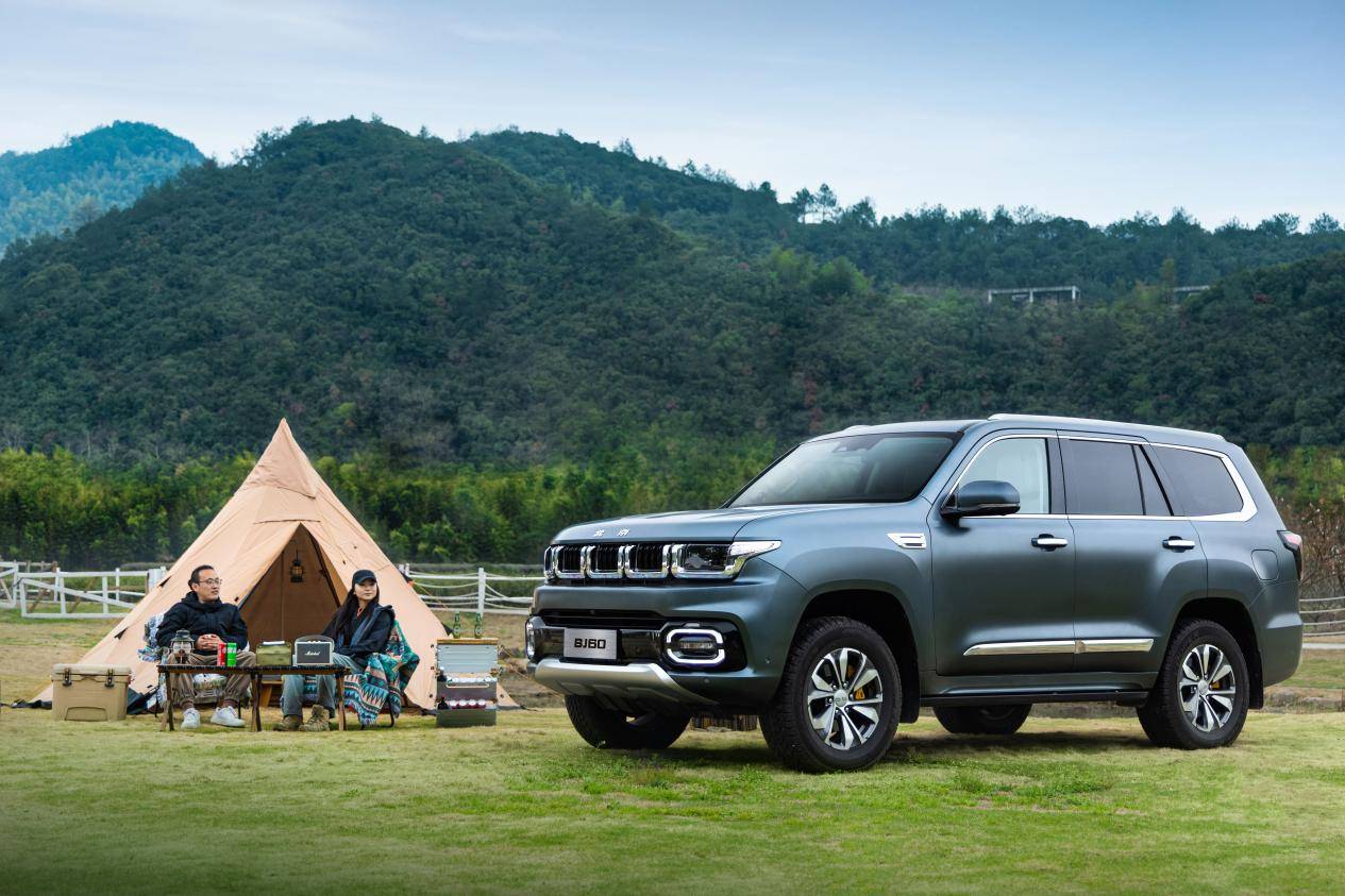 越野家玩两不误，北京越野BJ60解锁SUV全新玩法_搜狐汽车_搜狐网