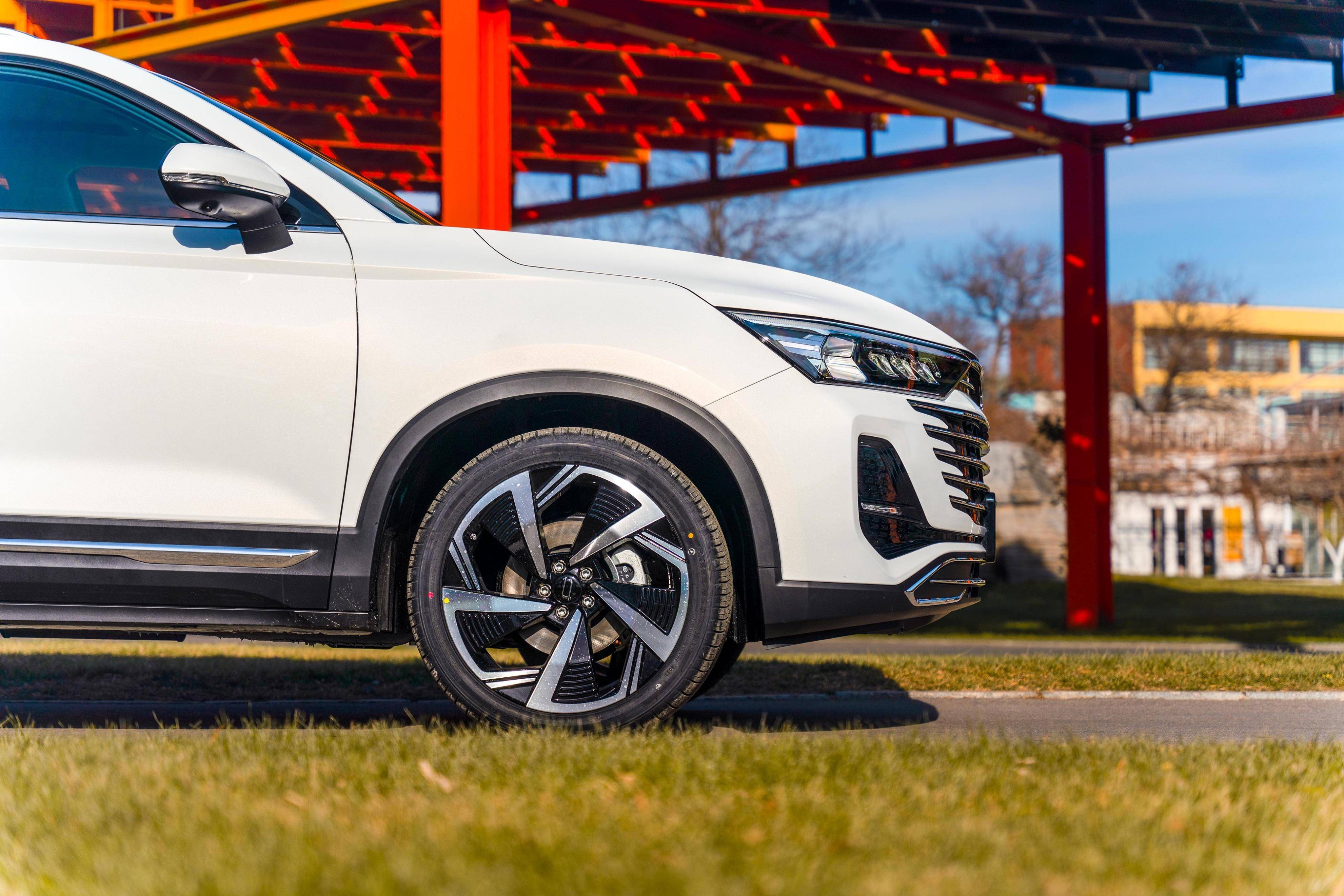 为什么说国产车已经超越合资？奔腾T77给你答案_搜狐汽车_搜狐网