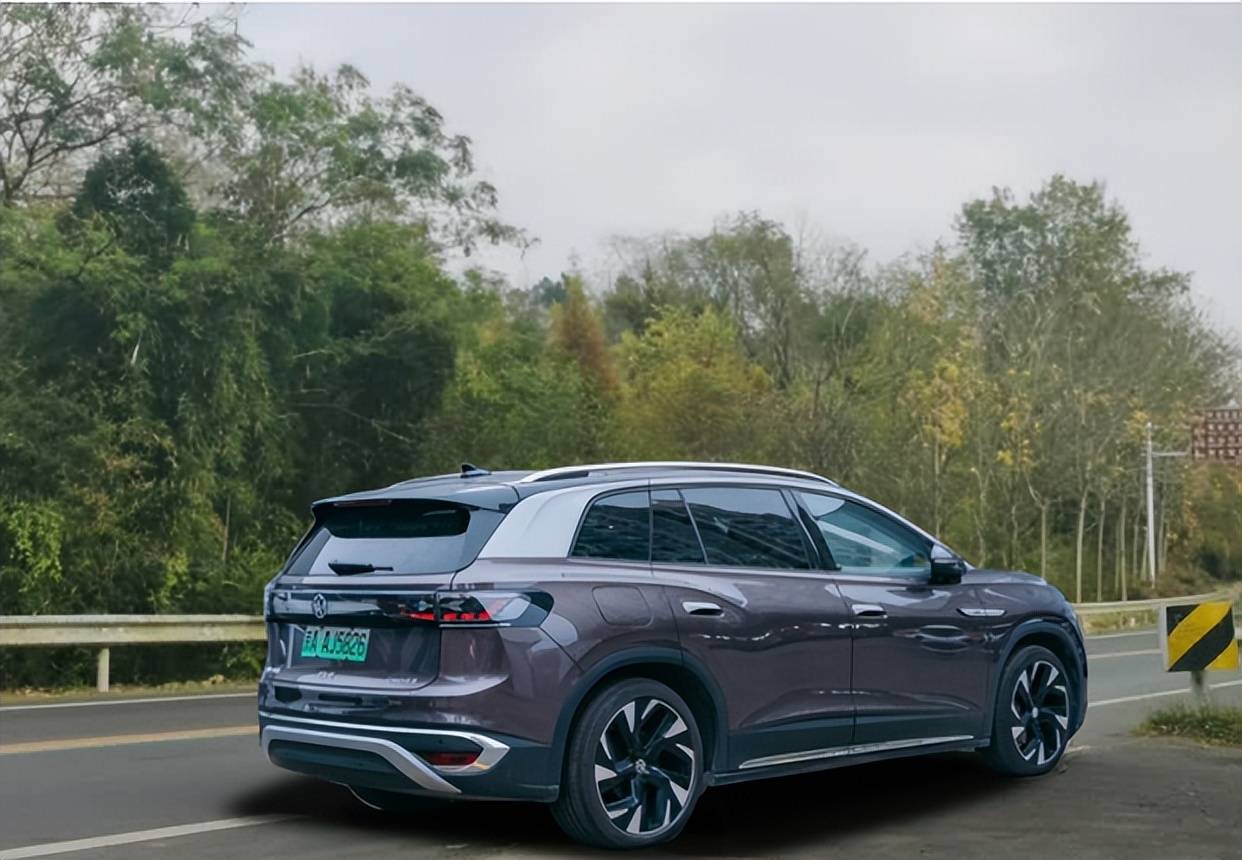 多重方面全方位对比ID.6CROZZ与ID.6X！你更中意谁呢？_搜狐汽车_搜狐网