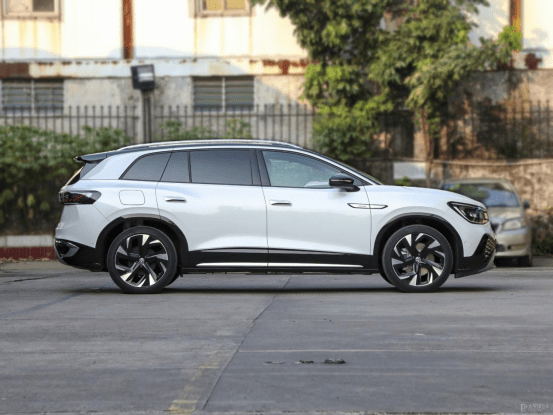 一汽-大众ID.6CROZZ“大气精美”官方零百加速时间仅为6.5S!_搜狐汽车_搜狐网