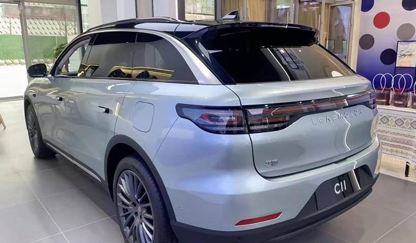 堪称“15万级燃油SUV终结者”？零跑C11增程版上市，14.98万起_搜狐汽车_搜狐网