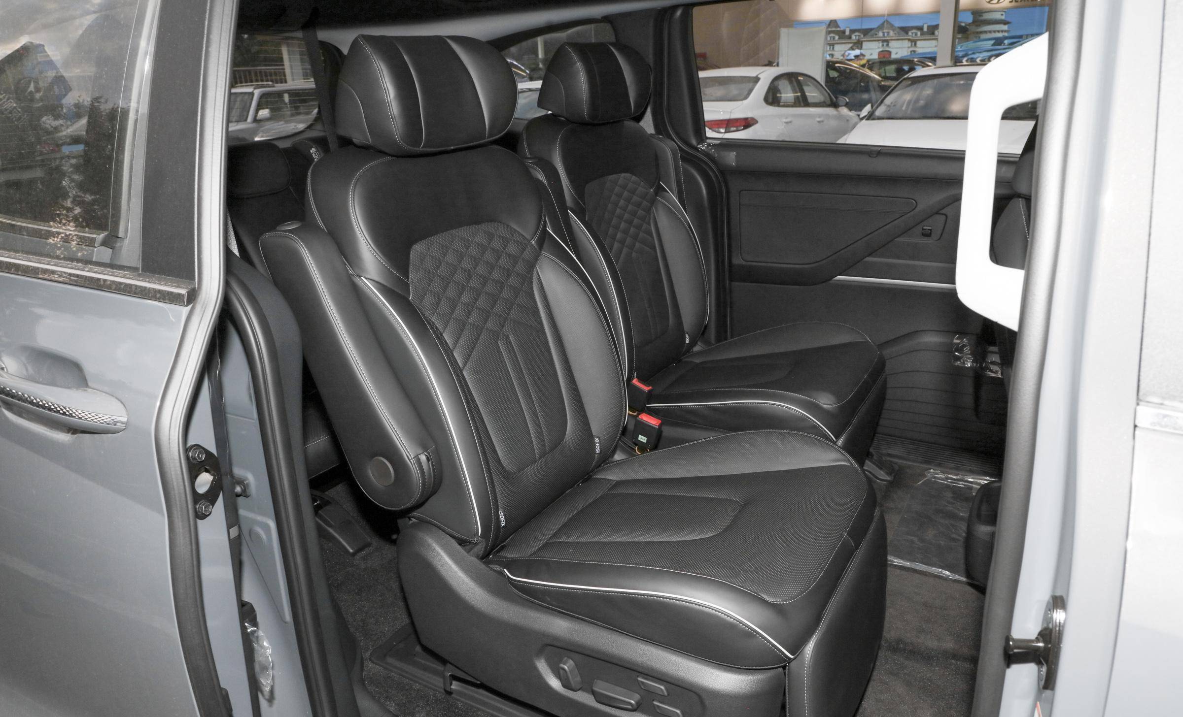 售16.98万起的合资MPV，轴距超3米，全系8AT，现代库斯途能买吗？_搜狐汽车_搜狐网