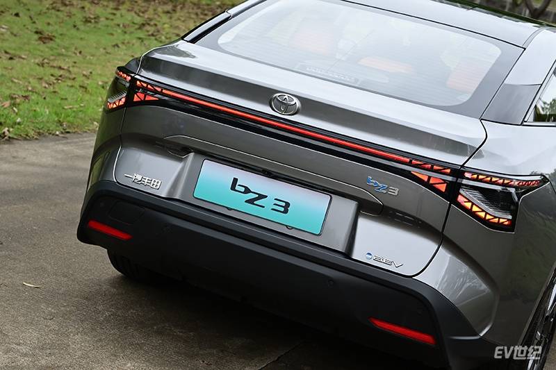 一汽丰田bZ3正式上市，售价16.98万-19.98万元_搜狐汽车_搜狐网