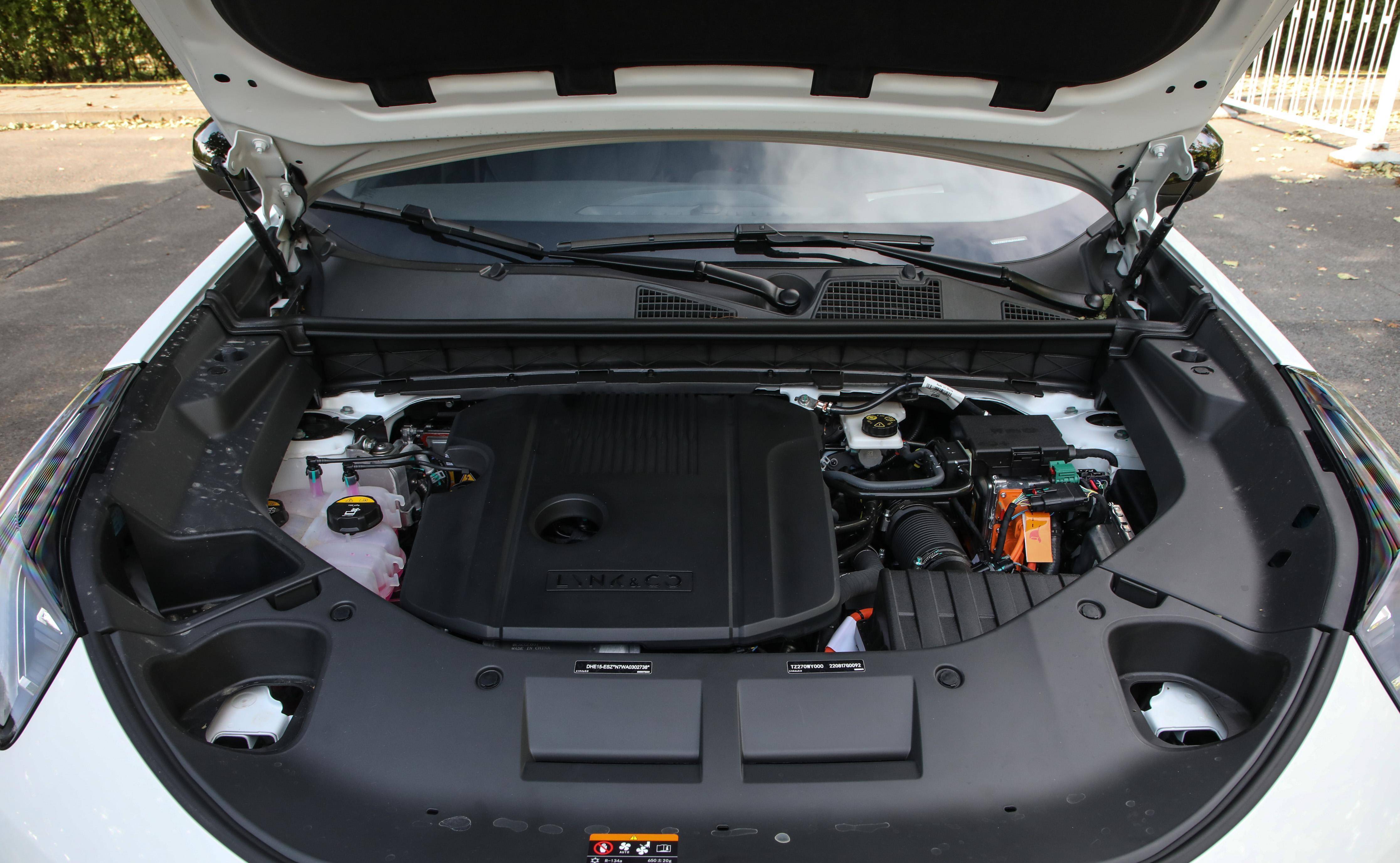 搭载1.5T插电混动的领克01 PHEV，月均花费1165元，值得入手吗_搜狐汽车_搜狐网