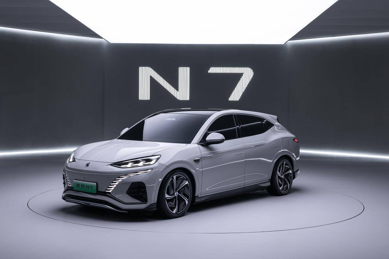 引领智能豪华新潮流 腾势N7猎跑SUV开启盲订_搜狐汽车_搜狐网