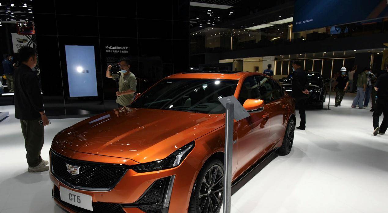 凯迪拉克的佳作，CT4、CT5两款运动轿车各有什么特点，怎么选择？_搜狐汽车_搜狐网