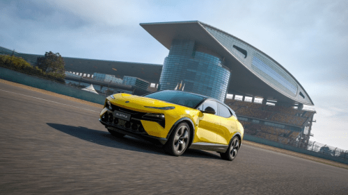 一切为了驾驭者 路特斯座舱操控系统LOTUS HYPER OS荣获iF产品设计奖_搜狐汽车_搜狐网