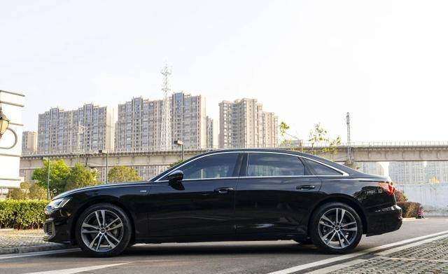 花30多万入手二手奥迪A6L，开了5000公里后，我总结出十二字真言_搜狐汽车_搜狐网