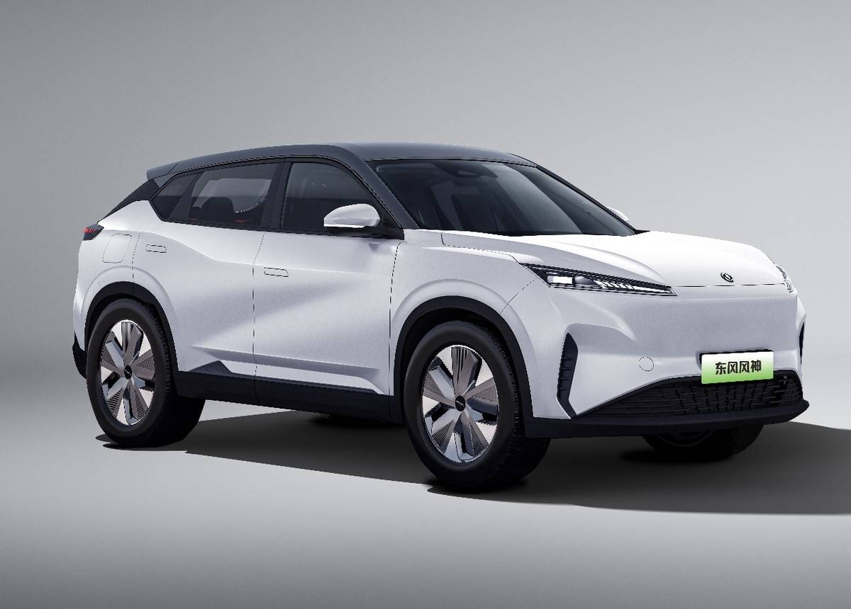 东风风神首款大五座宽体纯电SUV首发亮相_搜狐汽车_搜狐网