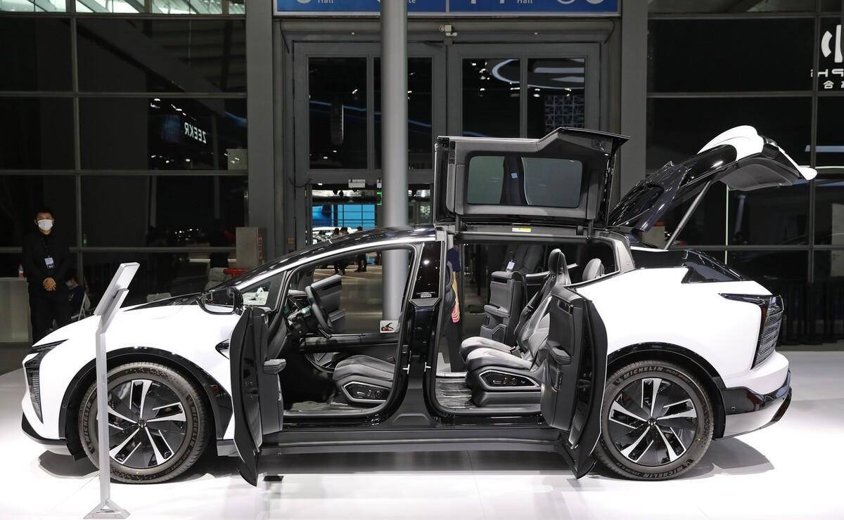 高合HiPhiY展翼而来 - 掌握未来，开启智能出行_搜狐汽车_搜狐网