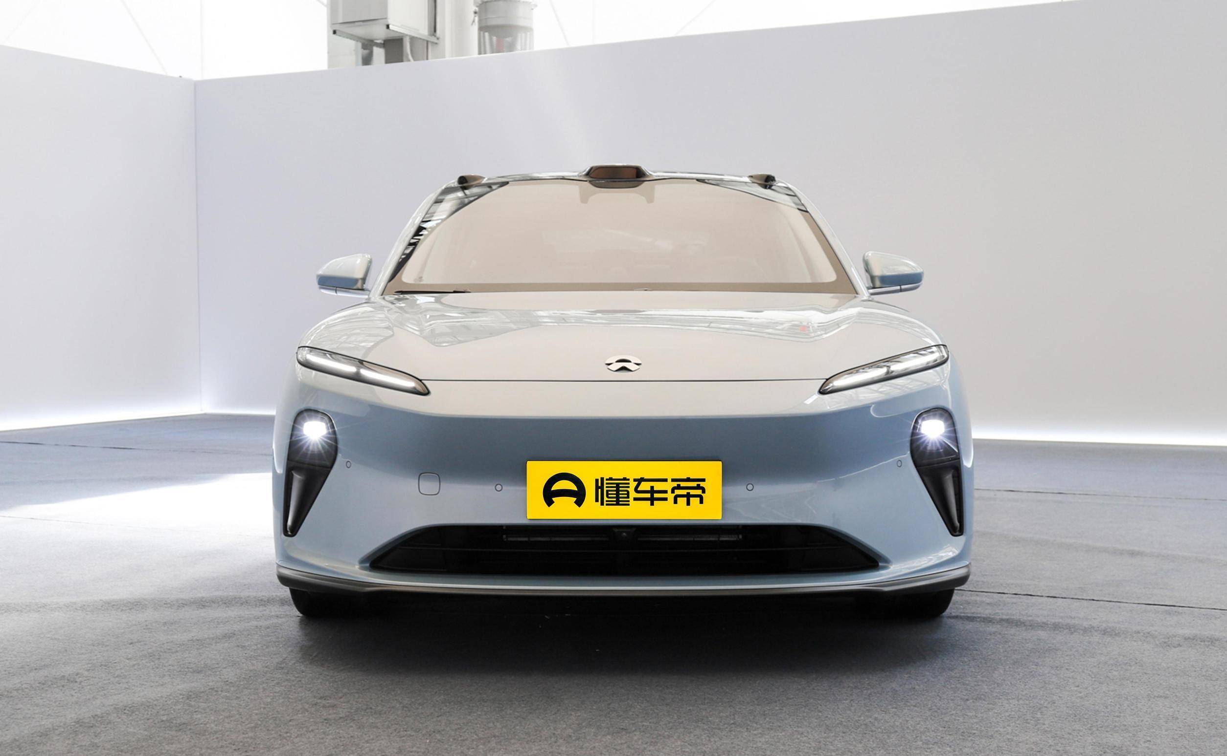 蔚来ET5：售价32.80万起！电动四驱！配490马力！值不值？_搜狐汽车_搜狐网