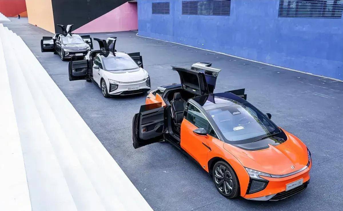 特斯拉隐退上海车展 ，高合第三款全新车型HiPhi Y全球首发亮相！_搜狐汽车_搜狐网