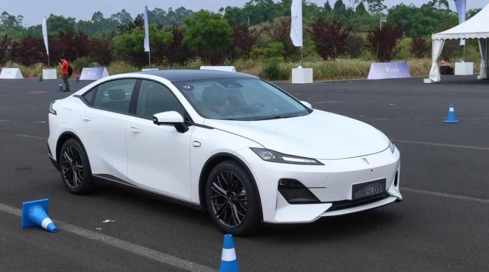 头尾相接的深蓝SL03和比亚迪海豹，为何销量出现逆转？_搜狐汽车_搜狐网