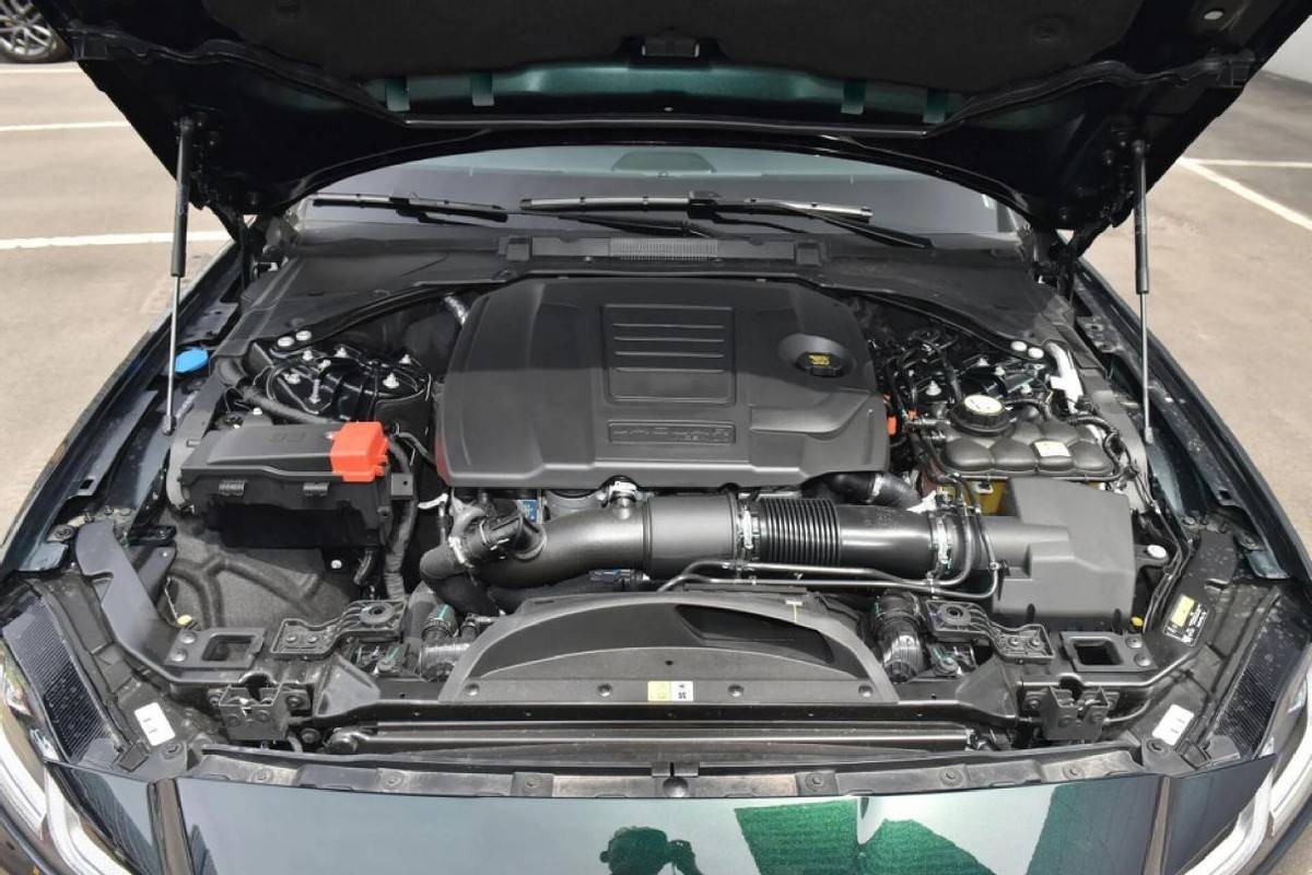 捷豹终于开窍了，XFL加入“价格战”，入门2.0T，比奥迪A6L厚道_搜狐汽车_搜狐网