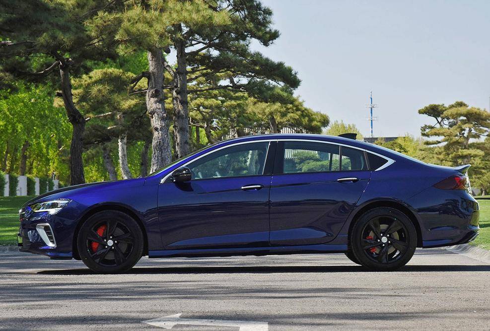 有它看啥凯美瑞，261马力＋9AT，零百7.2秒，比本田思域漂亮_搜狐汽车_搜狐网