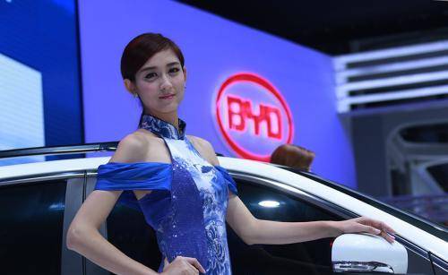 龙争虎斗！国产插电王遭遇混动王，唐二代和蔚来ES8，谁能赢？_搜狐汽车_搜狐网