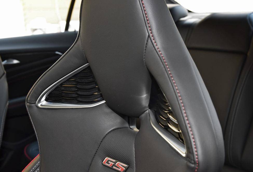 20款君威GS没让人失望，2.0T迸发237马力，关键还是可调节悬架_搜狐汽车_搜狐网