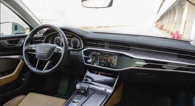 39.5万提了辆奥迪A6L，再换到奔驰E200L上，车主：只想说三个字_搜狐汽车_搜狐网