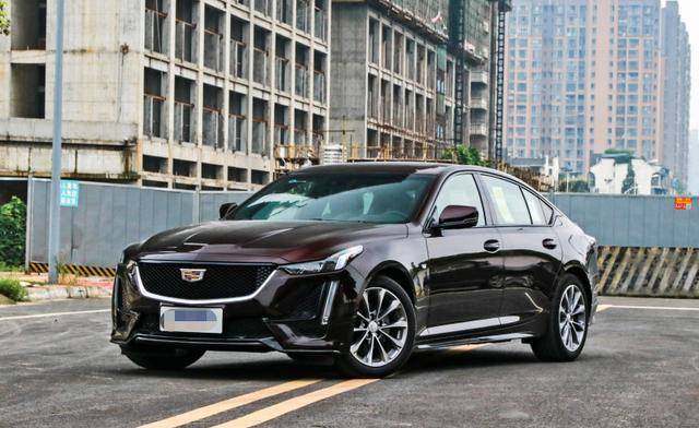 26.9万喜提凯迪拉克CT5，再开奥迪A4L，差距一目了然！_搜狐汽车_搜狐网