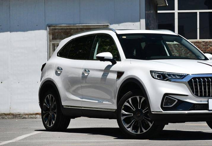 我们风的红旗HS5终于火了！配2.0T＋6AT，油耗7.9L，四驱可选_搜狐汽车_搜狐网