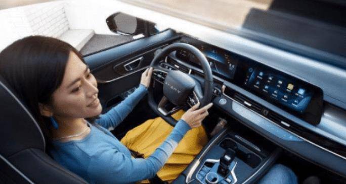 奇瑞“痛改前非”又出高端SUV，1.6T爆197匹，完胜CRV仅售9万_搜狐汽车_搜狐网