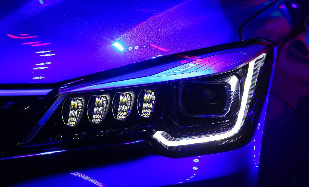 今日上市！国产版“宝马X6”，180马力配12.3寸大屏，不足12万起_搜狐汽车_搜狐网