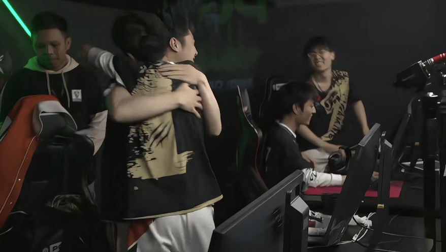 PGS1：17打破魔咒，勇夺冠军！Tianba完成季军大满贯，韦神真慕了_比赛_GenG_总决赛