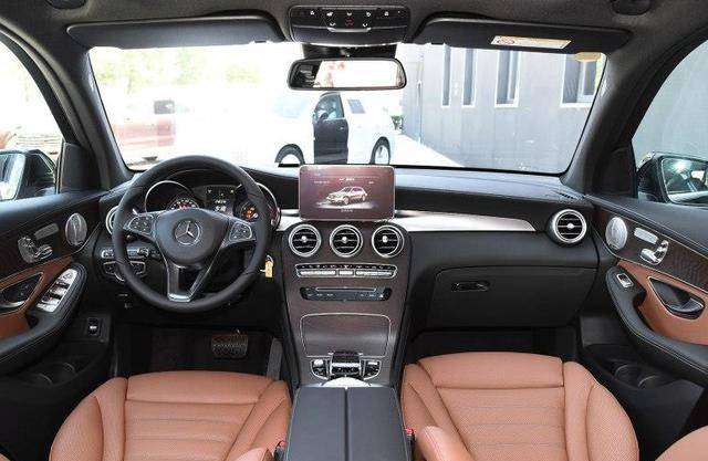 手握40万，奥迪Q5L和奔驰GLC哪个档次高？老司机：对比后差距明显_搜狐汽车_搜狐网