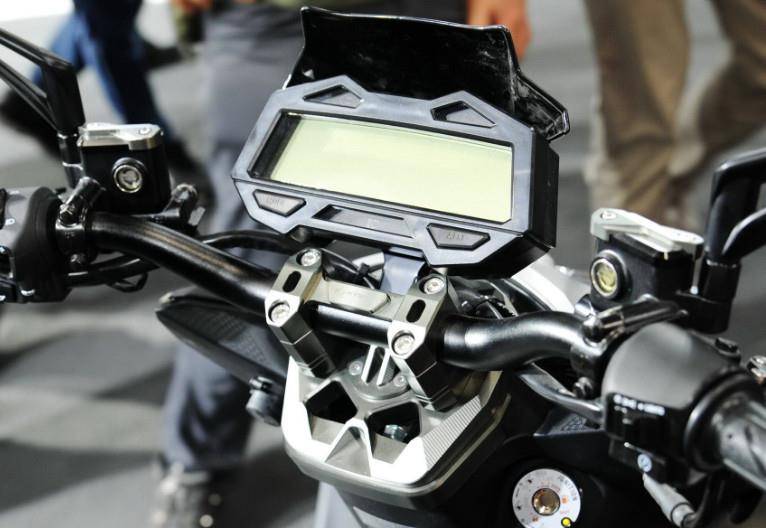 三阳FNX150 对比动丽G150，两者配置、动力，都在这了_搜狐汽车_搜狐网