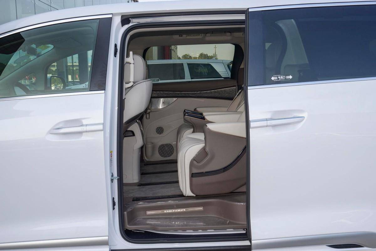 单月销量升至10526台，腾势D9黑马来袭，别克GL8“王位不保”？_搜狐汽车_搜狐网