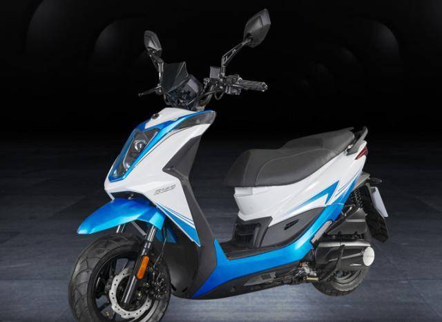 三阳FNX150 对比动丽G150，两者配置、动力，都在这了_搜狐汽车_搜狐网