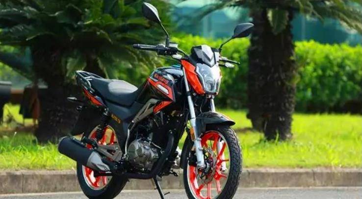 豪江6000元街车，LED灯＋全液晶仪表，或正新胎德尔福电喷_搜狐汽车_搜狐网