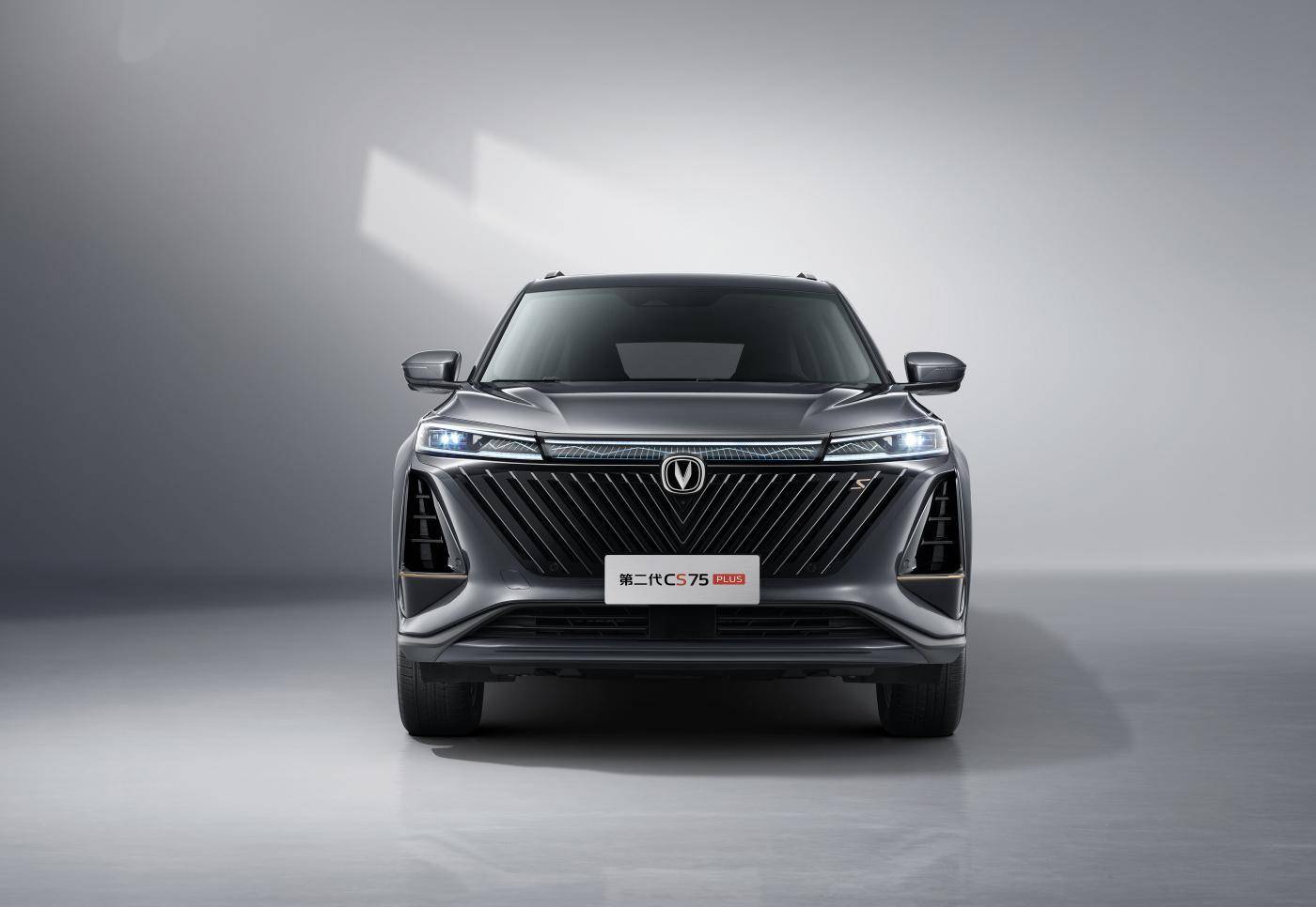 逐渐时尚的CS75PLUS，销量冠军的地位将无人撼动！_搜狐汽车_搜狐网