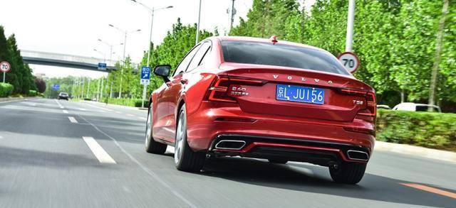 30万提了辆沃尔沃S60，再换到凯迪拉克CT5，车主：对比差距明显！_搜狐汽车_搜狐网