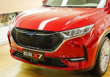 又一款自主要火！未上市就预订单不断，1.5T＋178马力，7.99万起_搜狐汽车_搜狐网