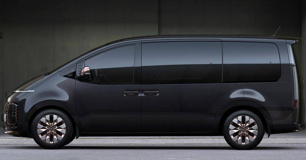 现代又有新动作！全新MPV来袭，造型似“子弹头”，比别克GL8还大一圈_搜狐汽车_搜狐网