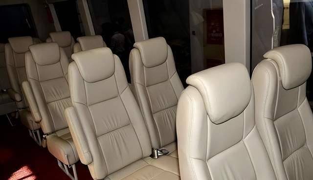 对标考斯特！红旗新车QM7曝光，最高23座＋3.0T，定多少合适？_搜狐汽车_搜狐网