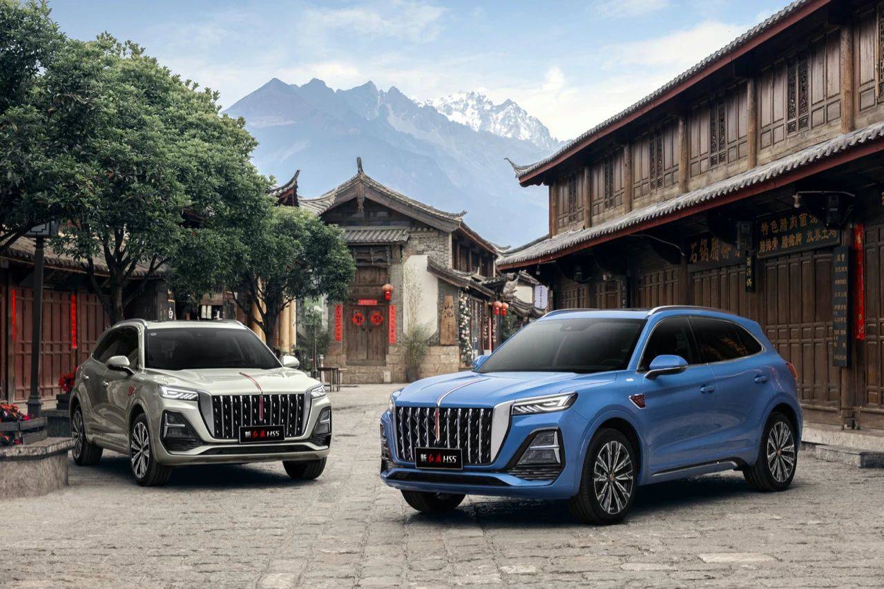 精彩试驾：中式美学加持销量担当，新红旗HS5“新”在哪里？_搜狐汽车_搜狐网