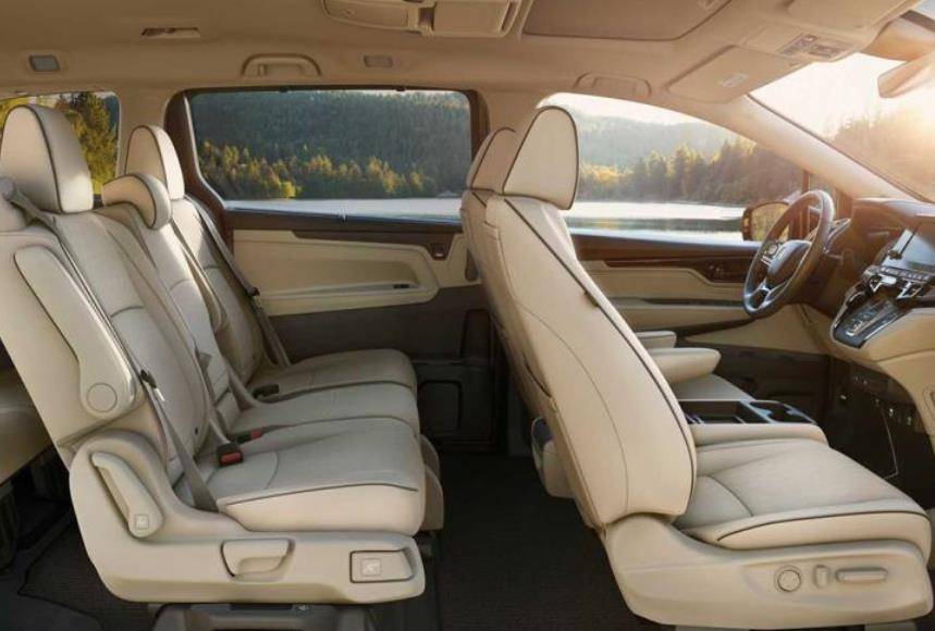 堪称“本田版的”埃尔法，比别克GL8帅气！配7座，10AT＋280马力_搜狐汽车_搜狐网