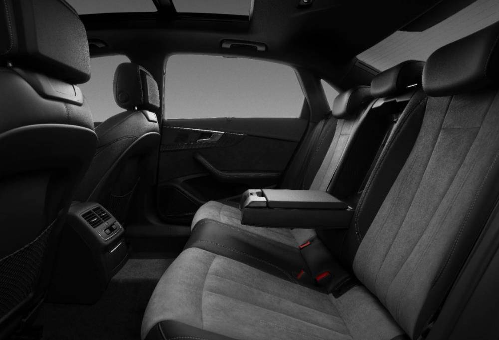 6.6秒破百的奥迪A4L，黑色大嘴＋红色卡钳！还苦等RS？_搜狐汽车_搜狐网