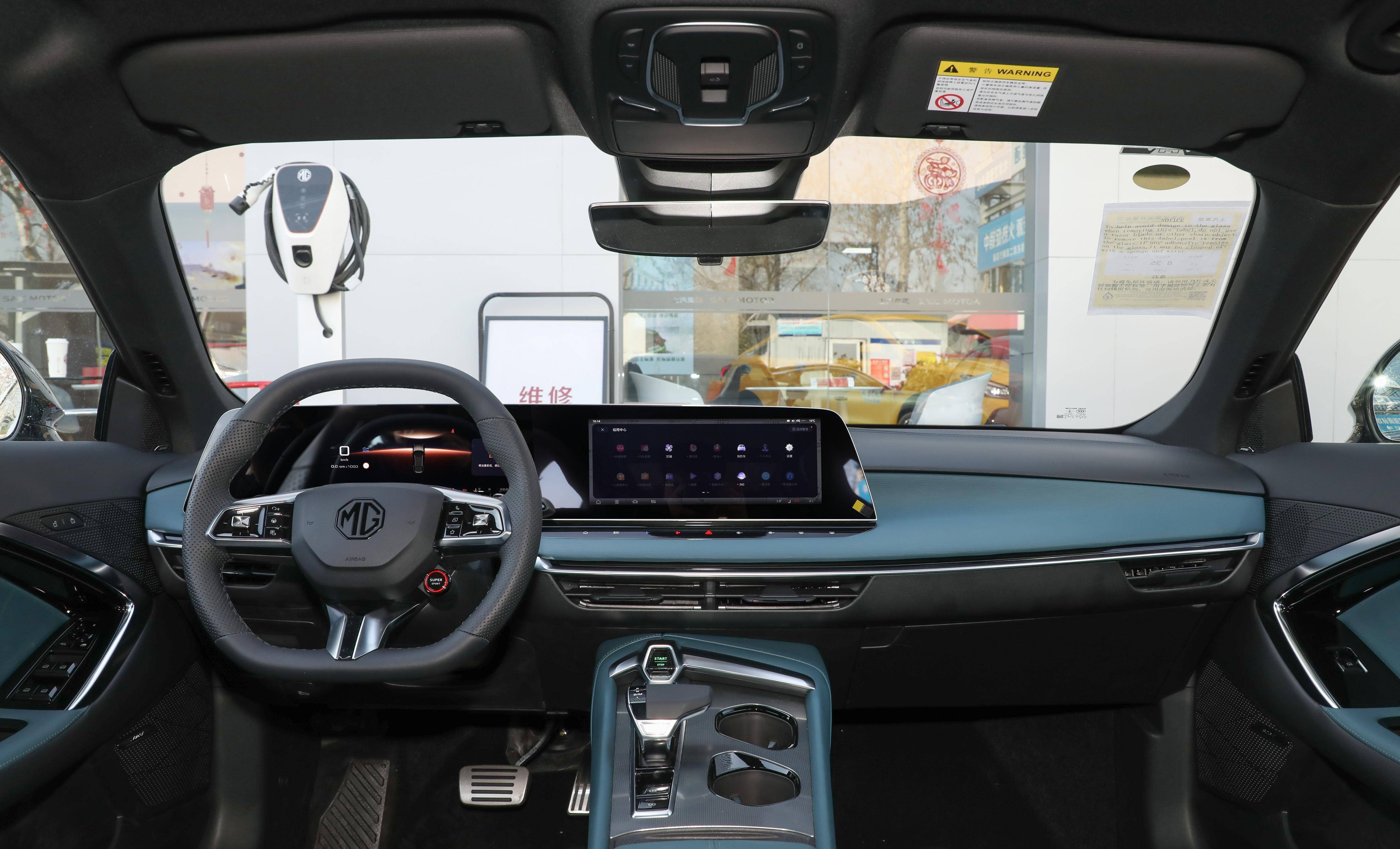 预算15万左右，可以看看这款，内饰讨喜，配261Ps+9AT，油耗不高_搜狐汽车_搜狐网