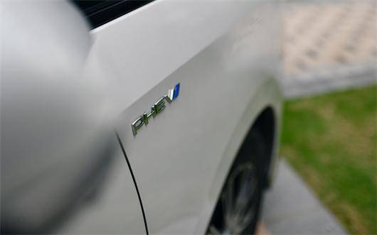 前有腾势D9，后有极氪009，传祺E9能行吗？｜驭电_搜狐汽车_搜狐网