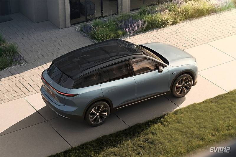 果然还是坚持自己！蔚来全新ES6上市售36.8-42.6万元，上市即交付_搜狐汽车_搜狐网