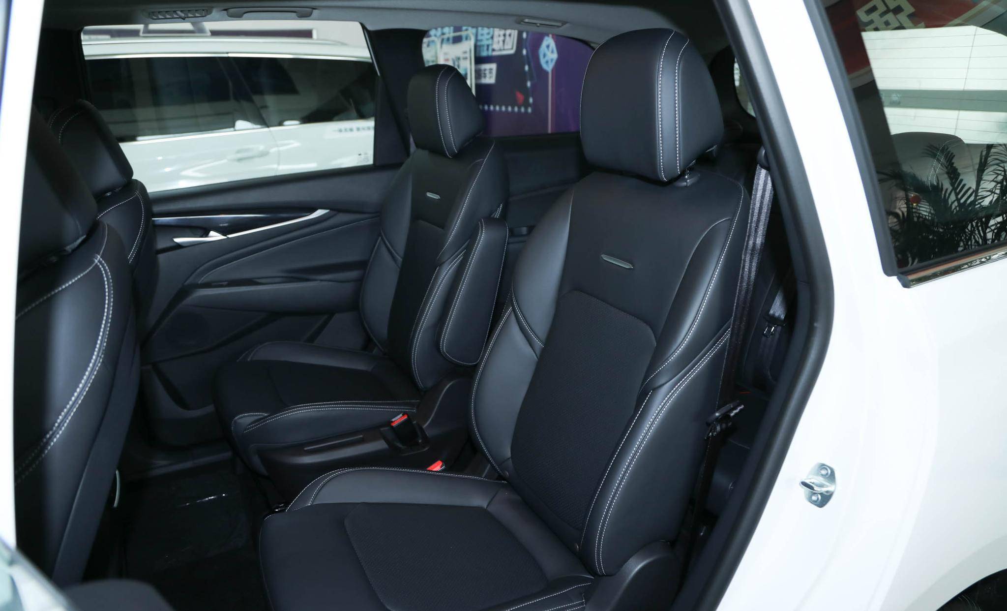 适合工薪阶层的MPV，1.5T+7DCT，空间大，定价亲民_搜狐汽车_搜狐网